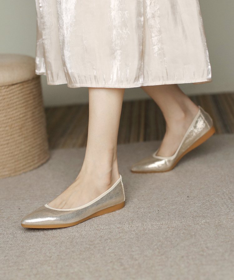 Petite to Plus Size Metallic Pointed Ballet Flats (31-45) – Pluspreorder