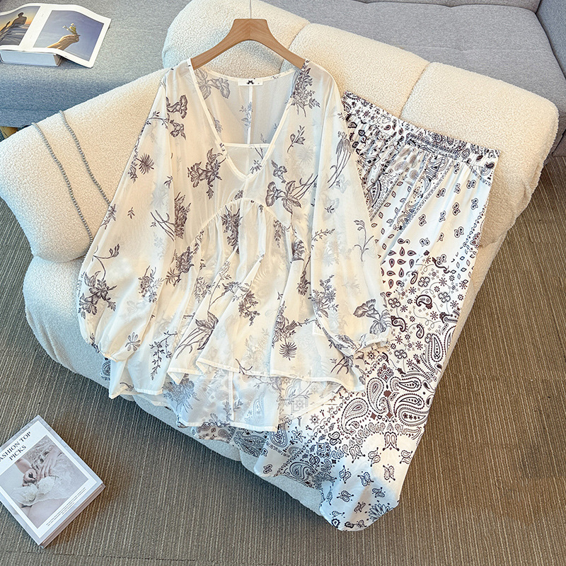 Plus Size Loose Boho Babydoll Blouse And Monochrome Boho Skirt Set (EX ...