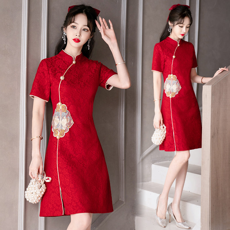 Plus size red embroidery vintage formal cheongsam dress – Pluspreorder