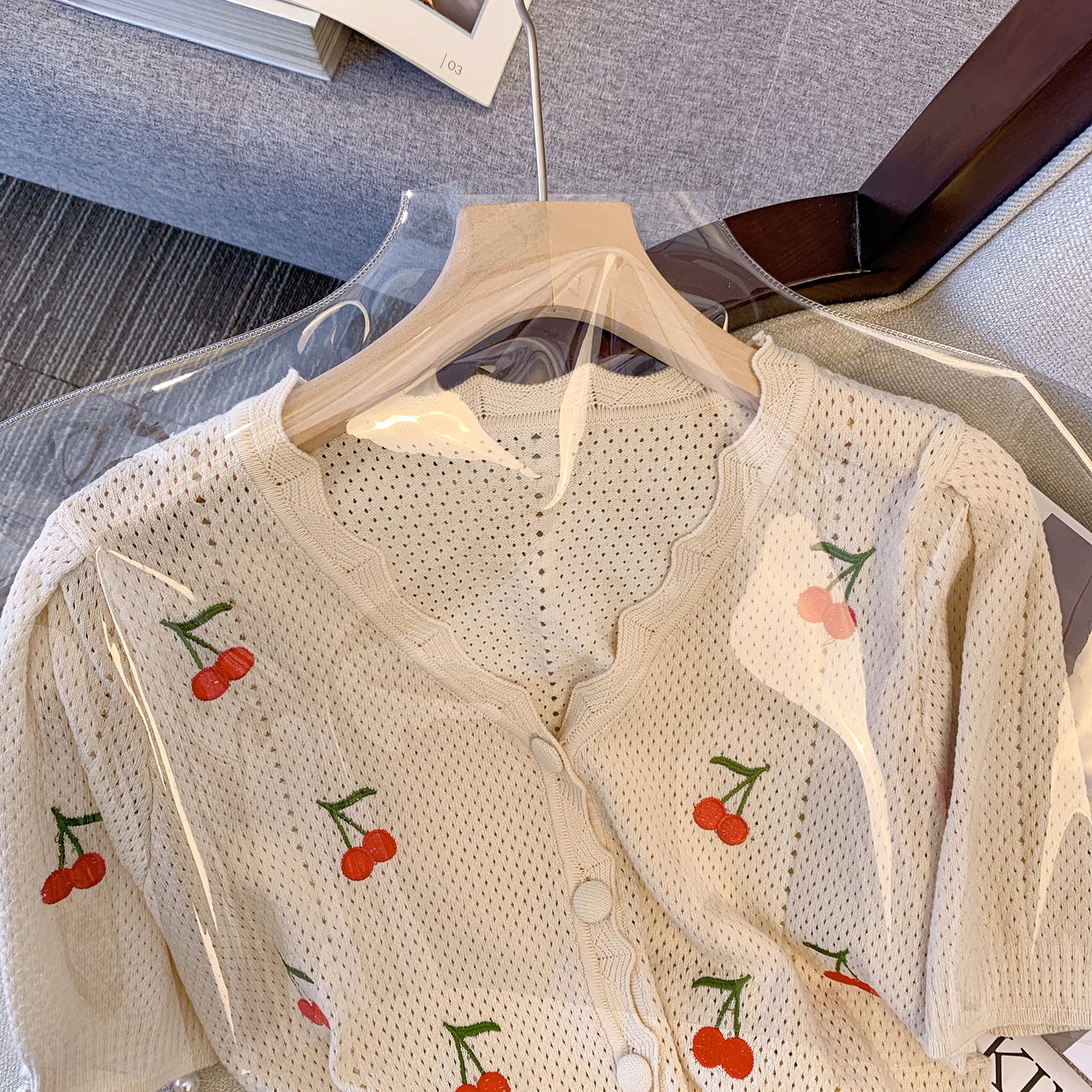 Plus Size Korean Knit Cherry Blouse – Pluspreorder